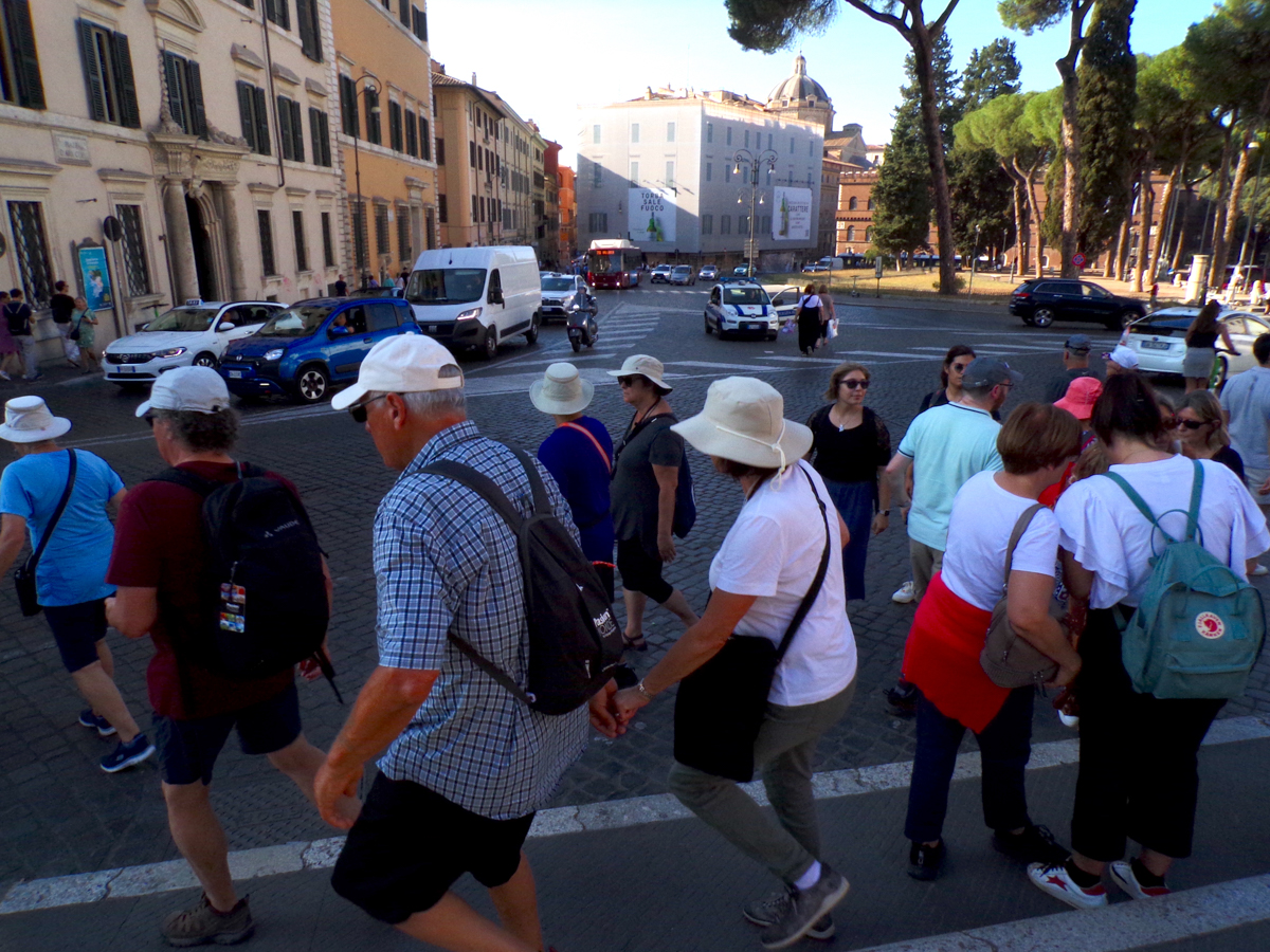 Tourist Traps and Over Tourism in Rome